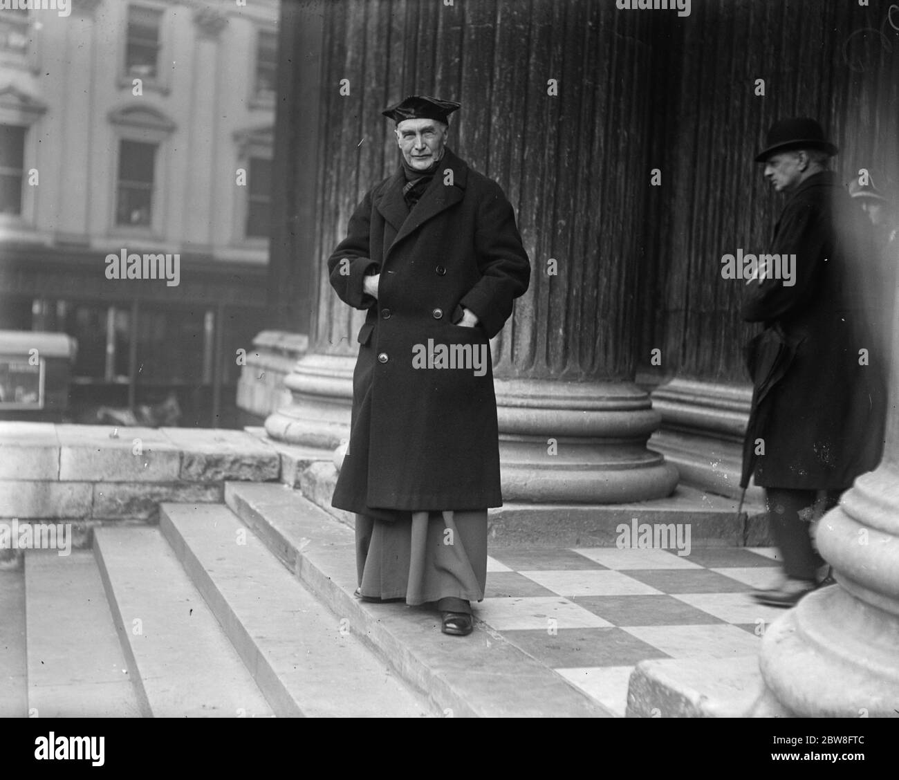 The Bishop of London , ( Dr Arthur Winnington - Ingram ) at St Paul ' s ...