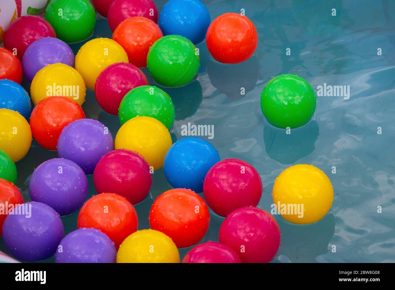 Plastic ball with face hi-res stock photography and images - Alamy