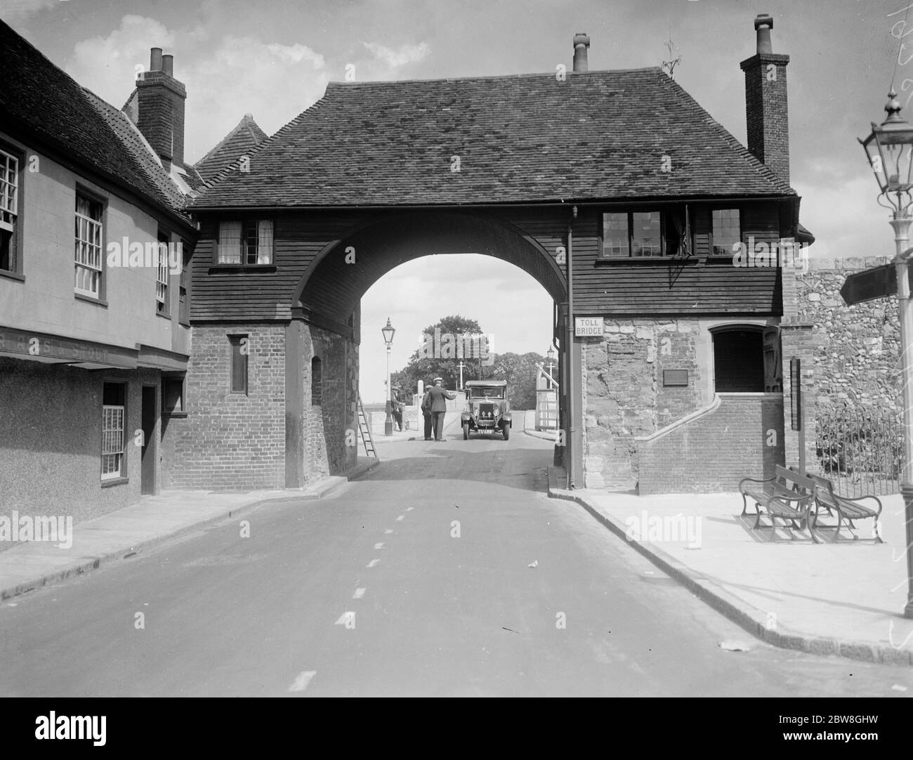 The Old Toll bridge at Sandwich . 21 August 1928 Stock Photo - Alamy