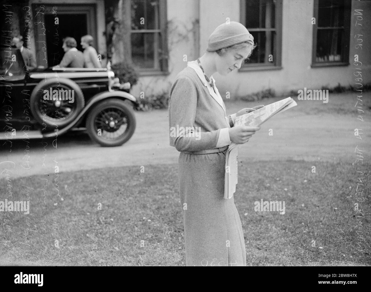 Miss Mollie Montgomorie , Mr Augustine Courtauld 's fiancee ...