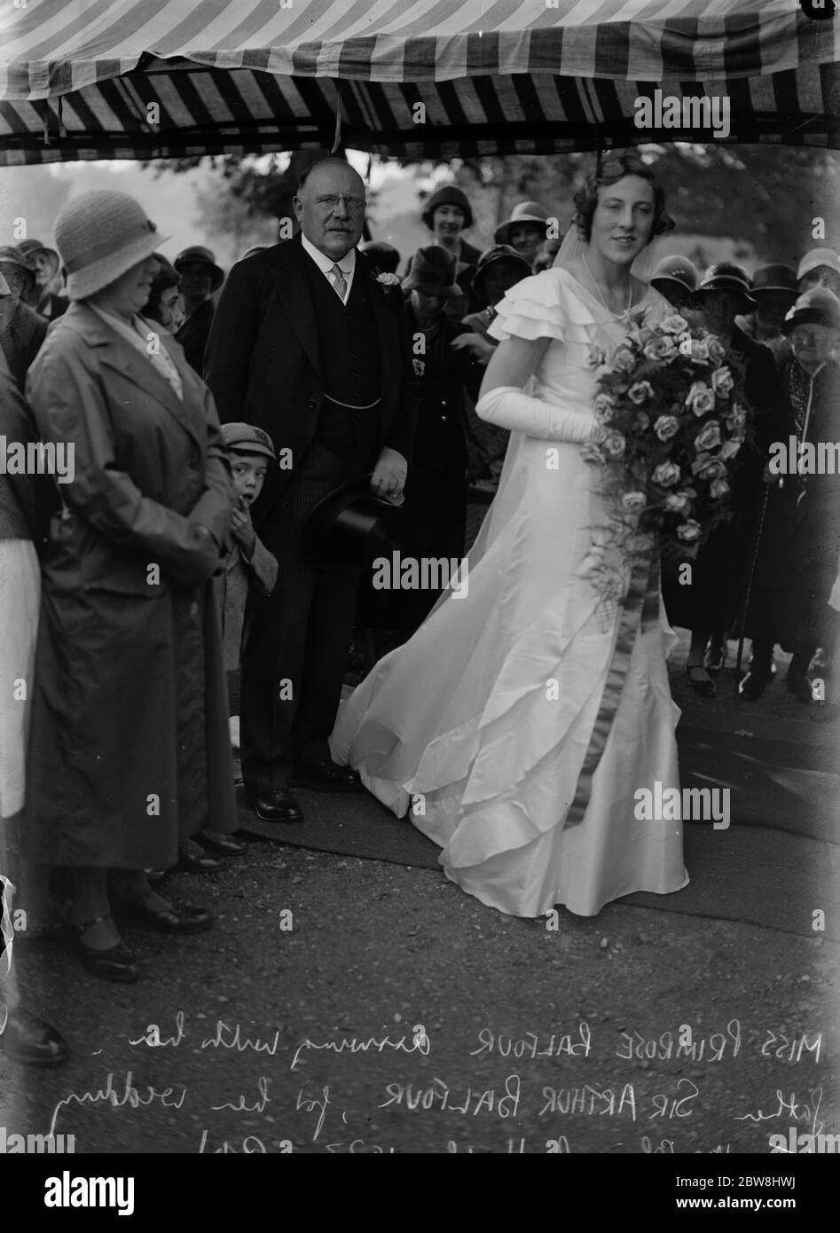 Oliver smith artist Black and White Stock Photos & Images - Alamy