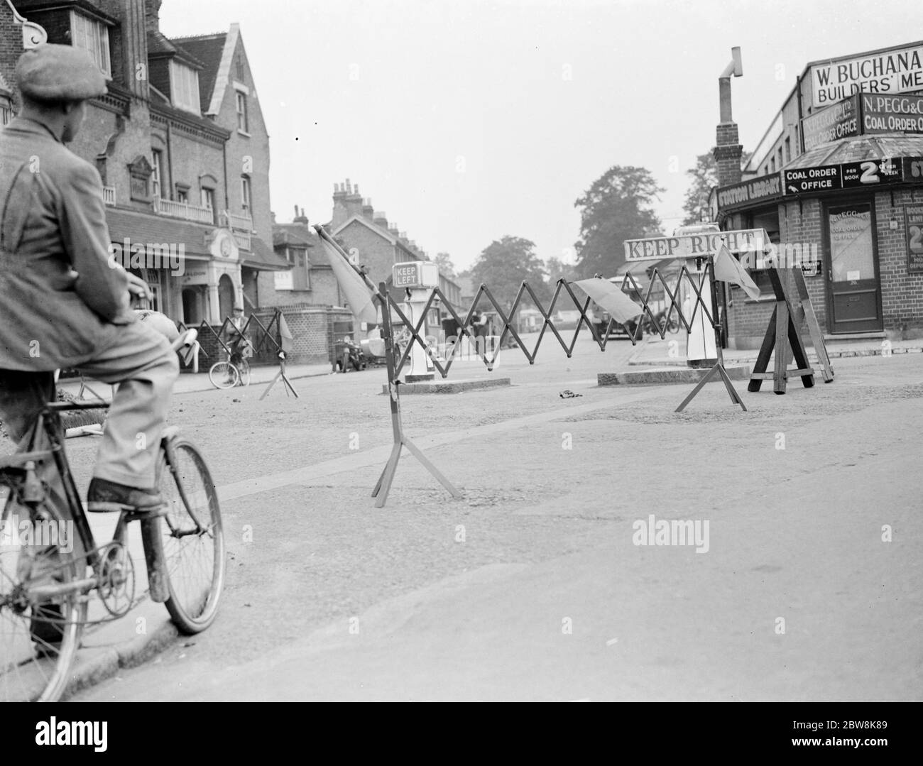 Junction cyclist Black and White Stock Photos & Images - Alamy