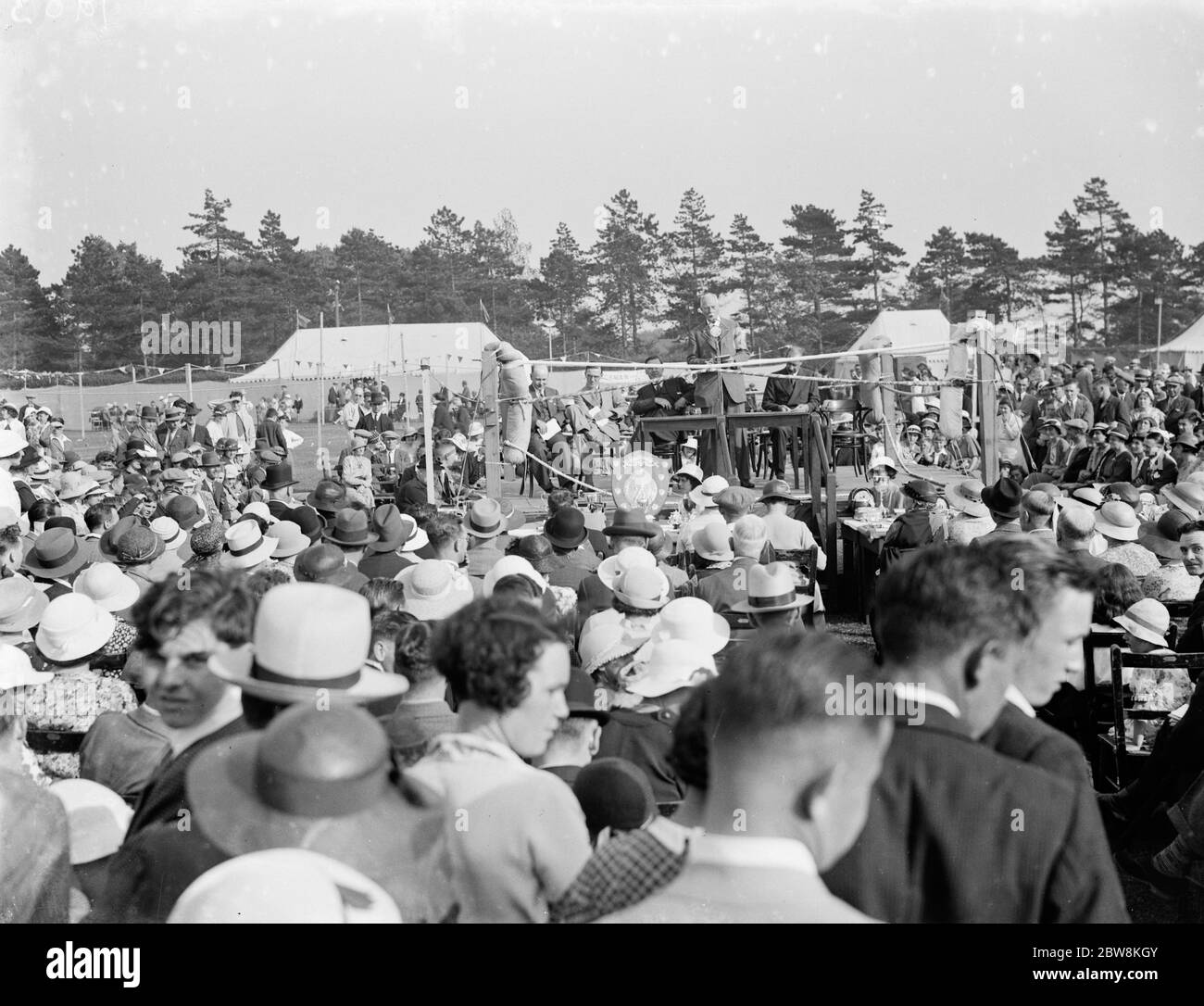 Boxing match hi-res stock photography and images - Alamy