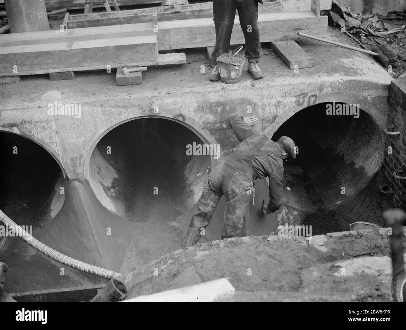 Crayford bridge Black and White Stock Photos & Images - Alamy
