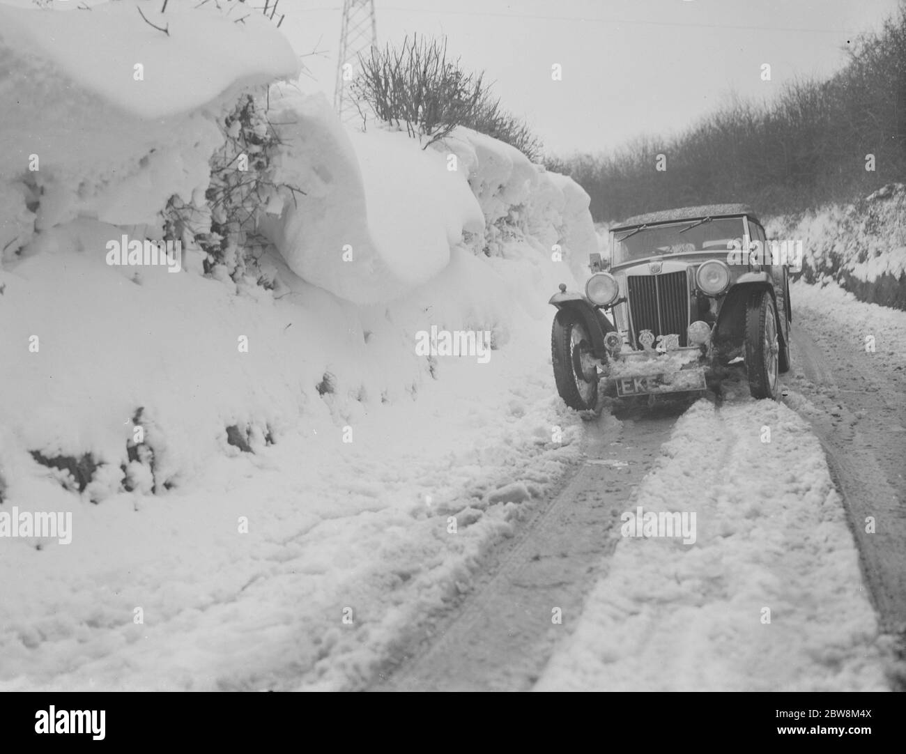 Car snow kent hi-res stock photography and images - Alamy