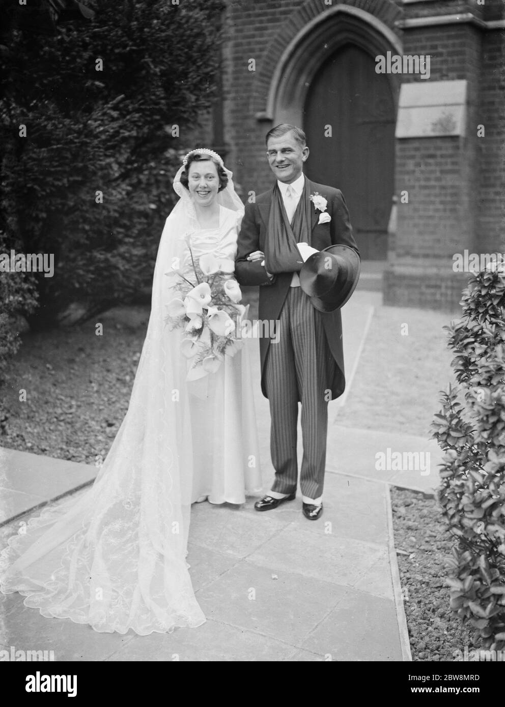 The wedding of Lewis Bromley and Miss Cotttee . 1938 Stock Photo - Alamy