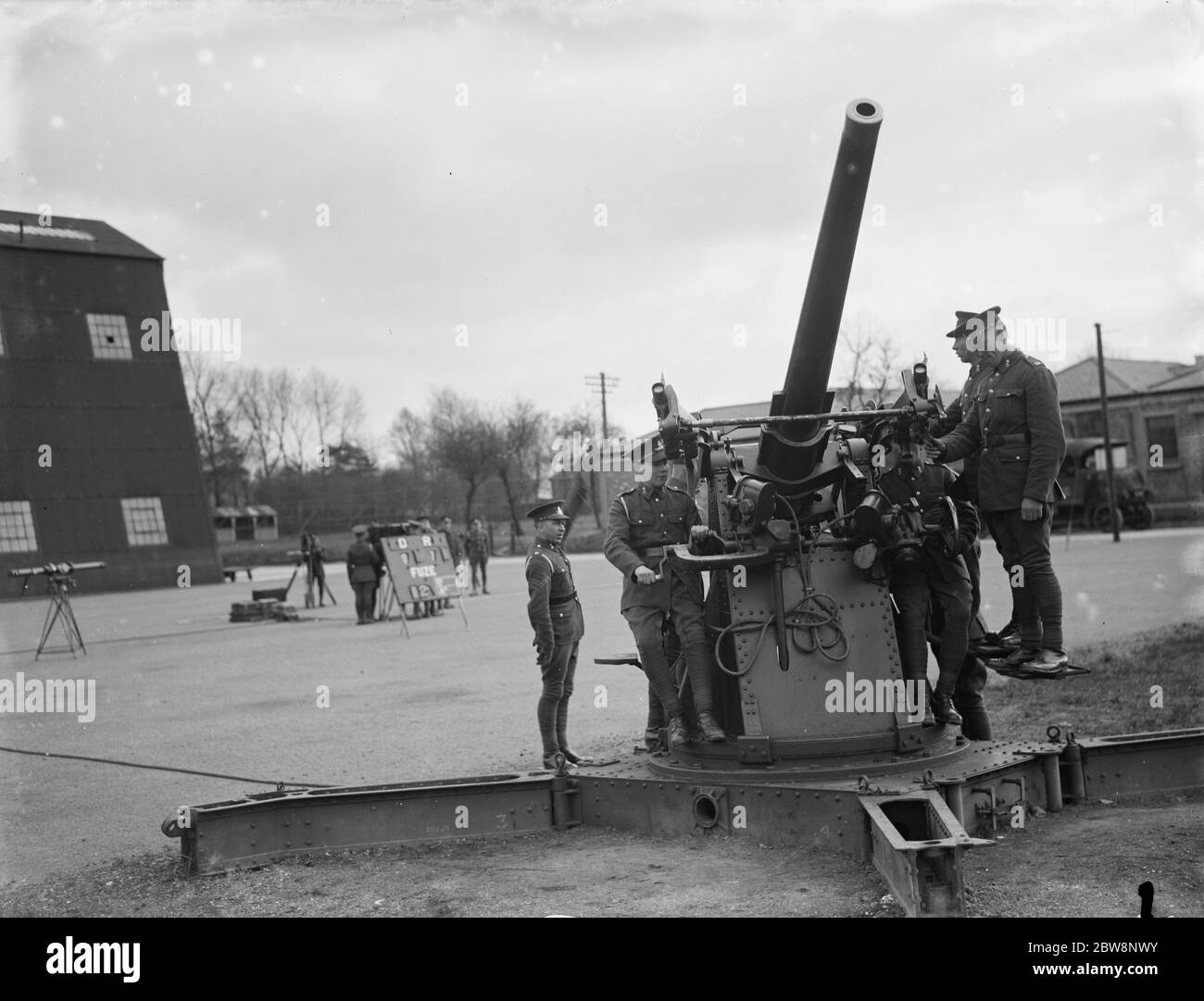 British anti aircraft gun hi-res stock photography and images - Alamy