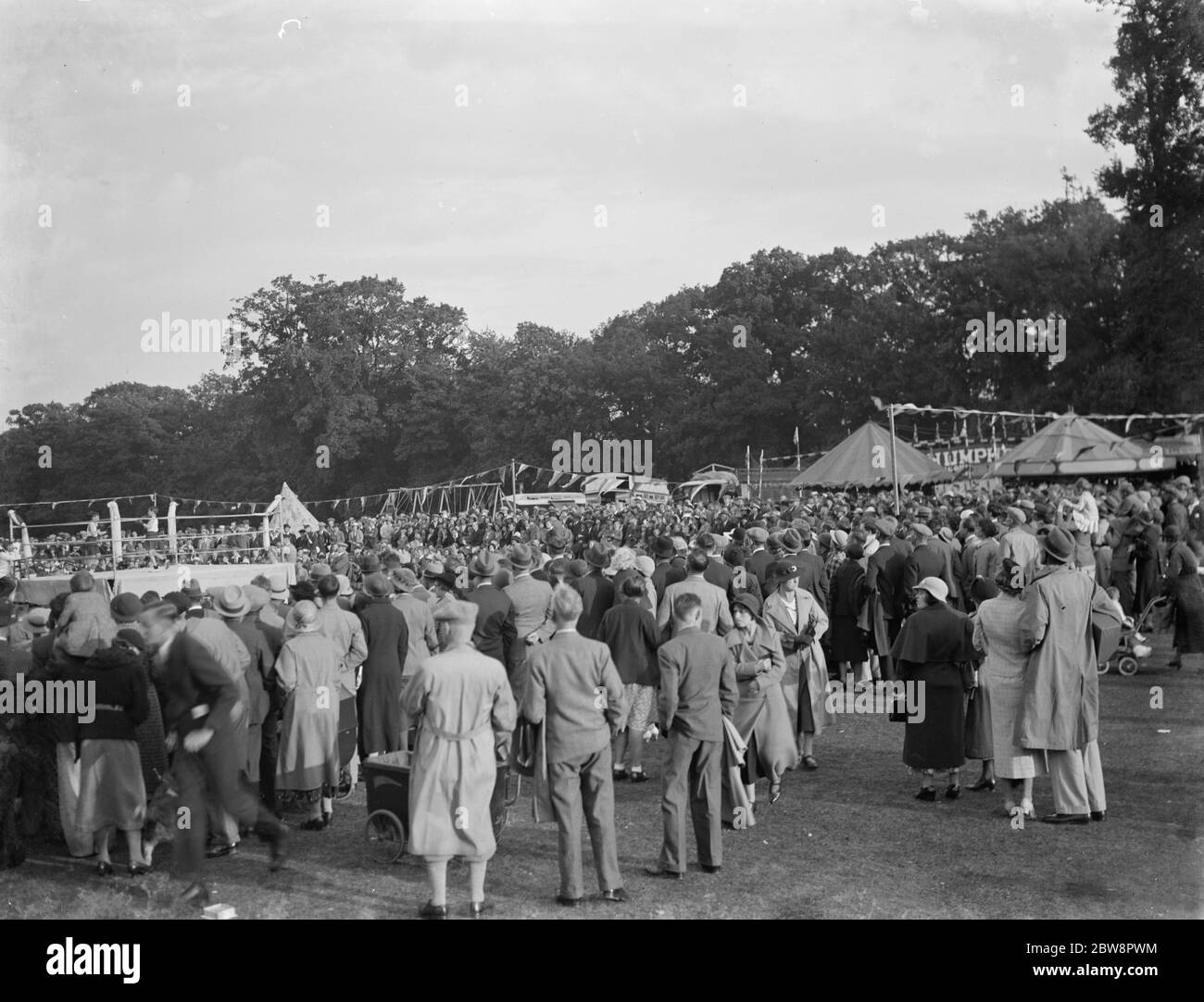 Women boxing archive hi-res stock photography and images - Alamy