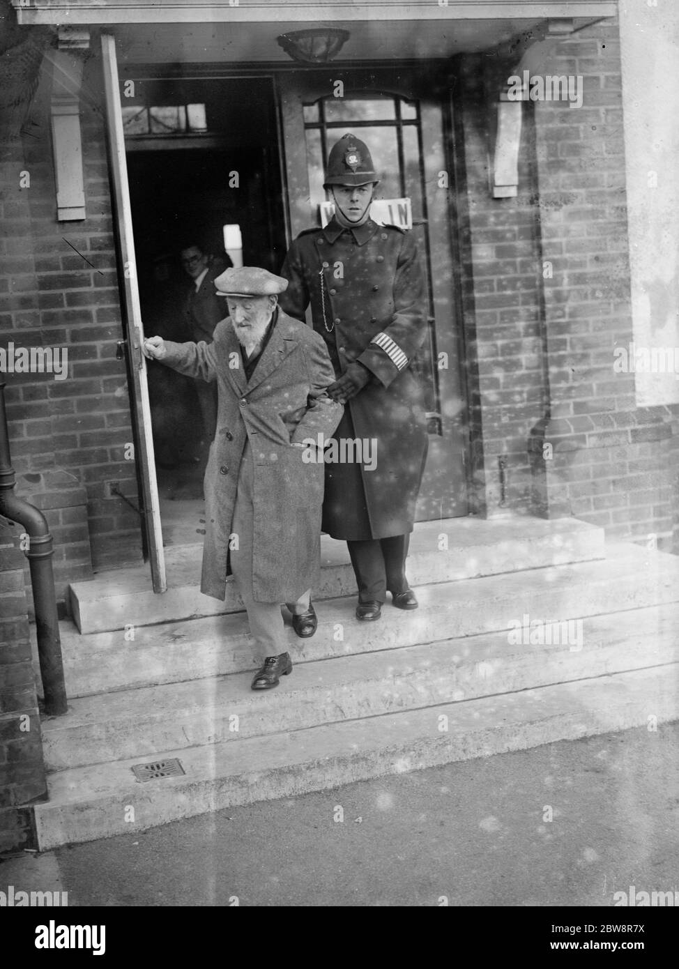 Old voting booth hi-res stock photography and images - Alamy