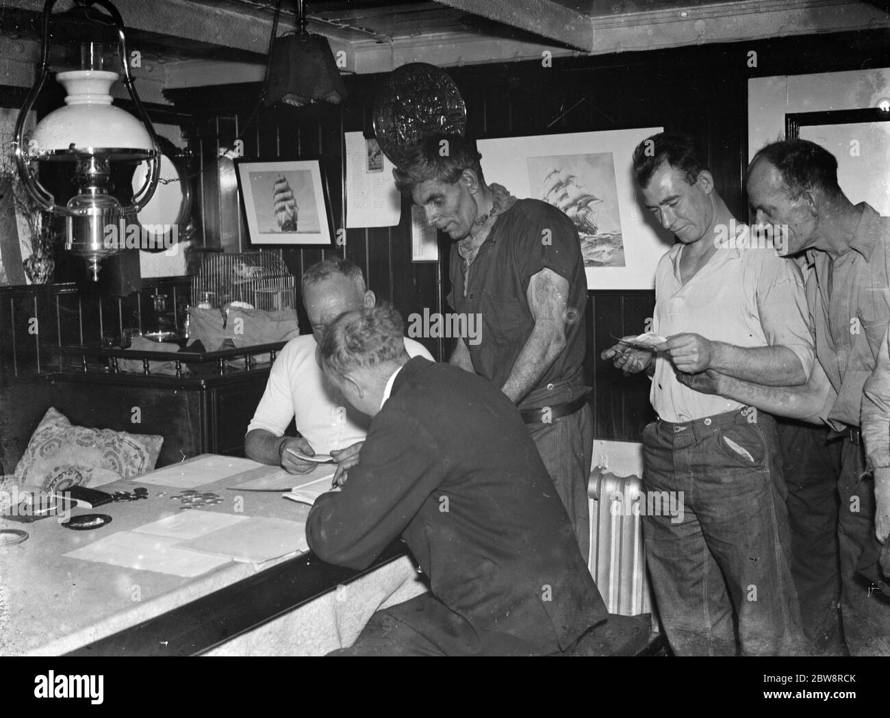 Tramp steamer 1930s hi-res stock photography and images - Alamy