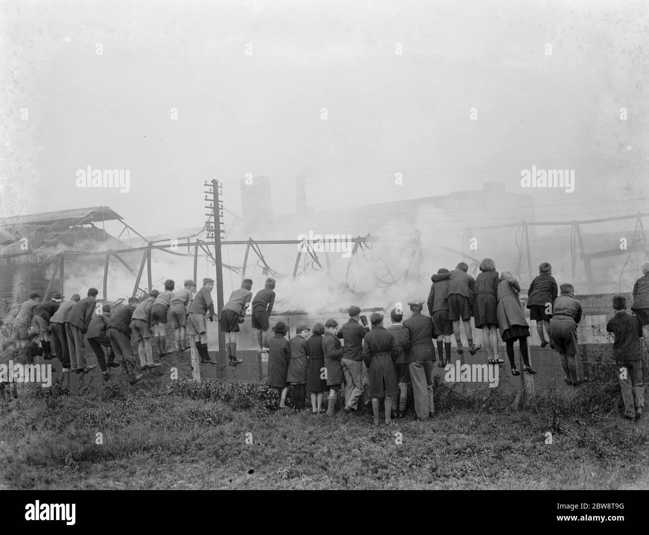 Fire at the vickers in Crayford . 1938 Stock Photo - Alamy