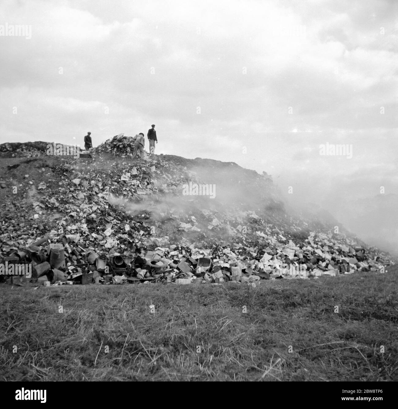 Kent rubbish tip hi-res stock photography and images - Alamy