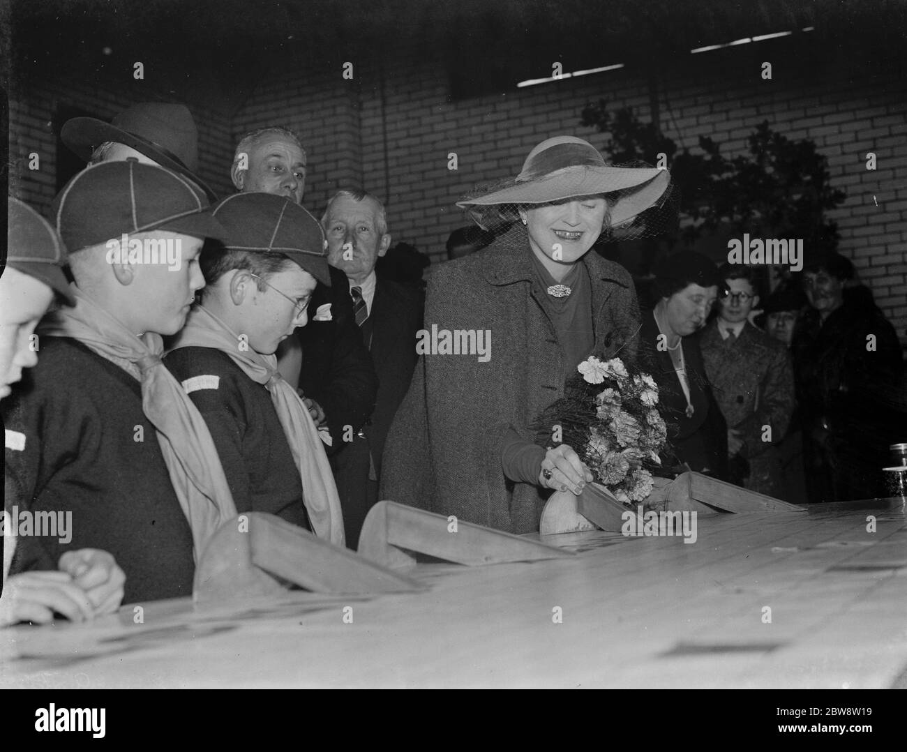 White christmas movie hi-res stock photography and images - Alamy