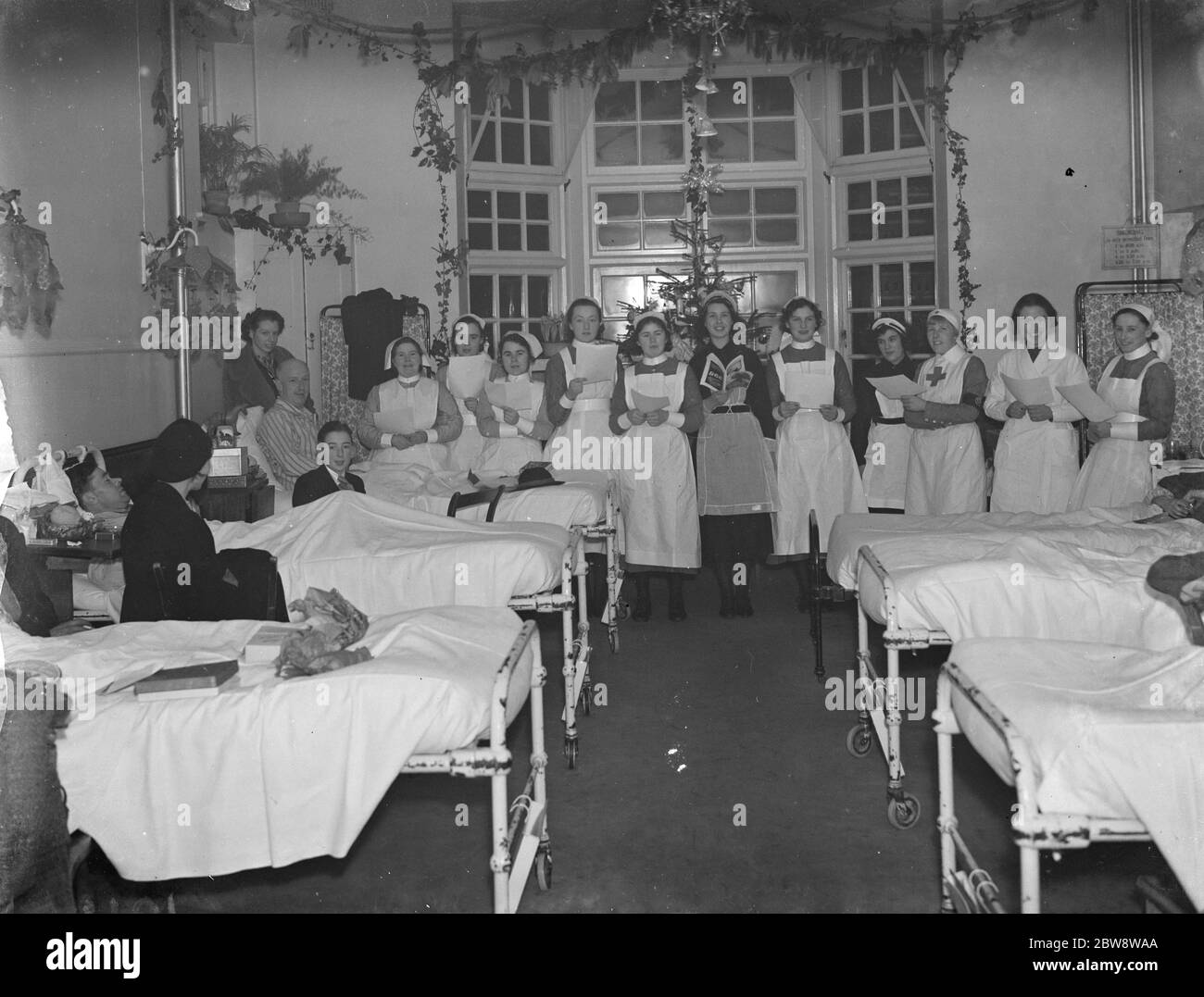 1930's hospital bed hi-res stock photography and images - Alamy