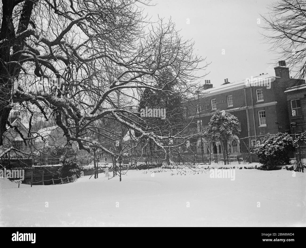 The Lion pub in Farningham , Kent . 1938 Stock Photo - Alamy
