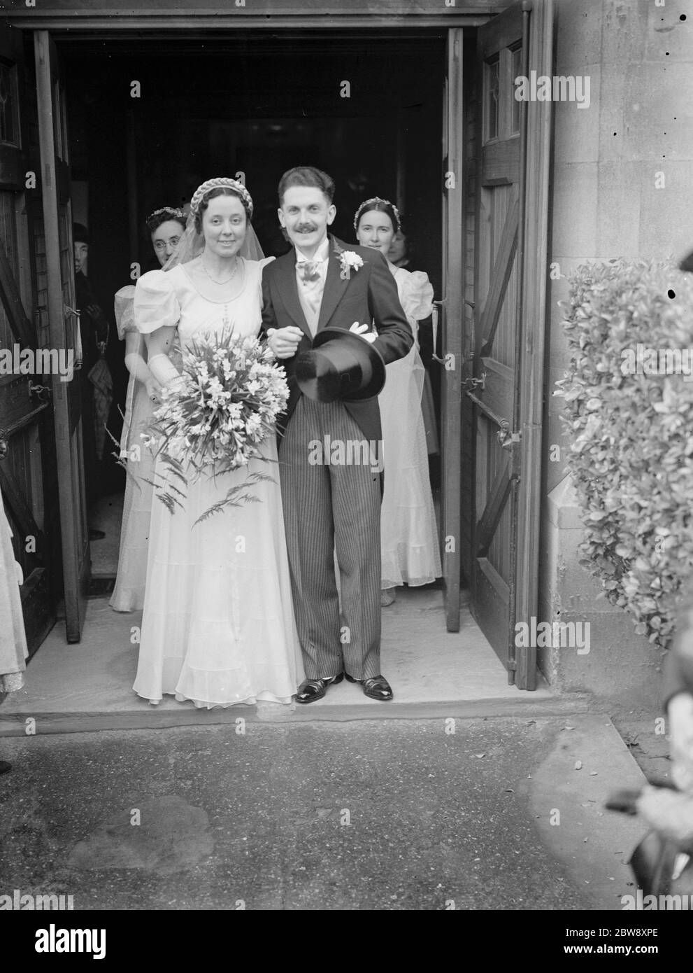 The wedding of Mr Lionel Humphrey and Miss Doris Wright . The bride and ...