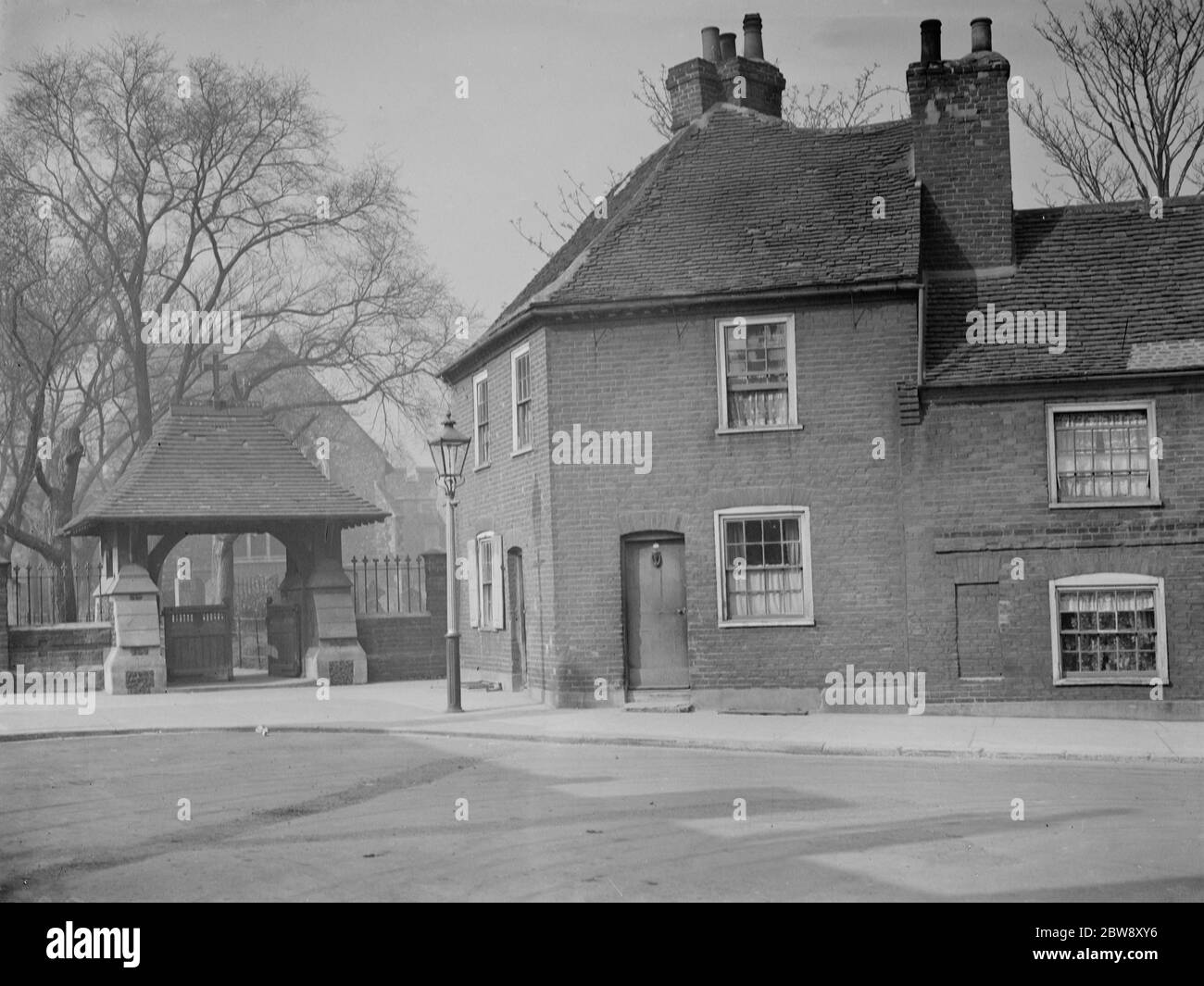Cottages on the Hill in Northfleet , Kent . 7 March 1938 Stock Photo ...