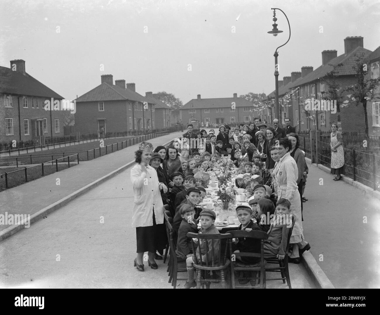 Coronation teas in Mottingham , Kent , to celebrate the coronation of ...