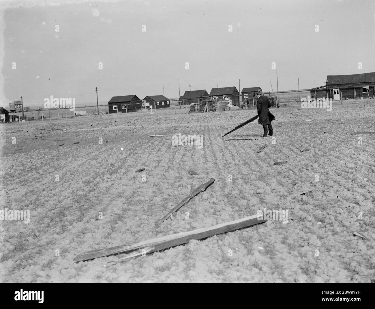 Debris hi-res stock photography and images - Alamy