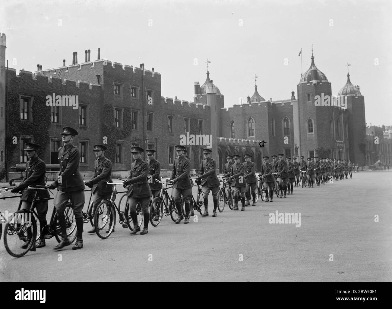 Cadets , Royal Military Academy at Woolwich . 1937 Stock Photo - Alamy