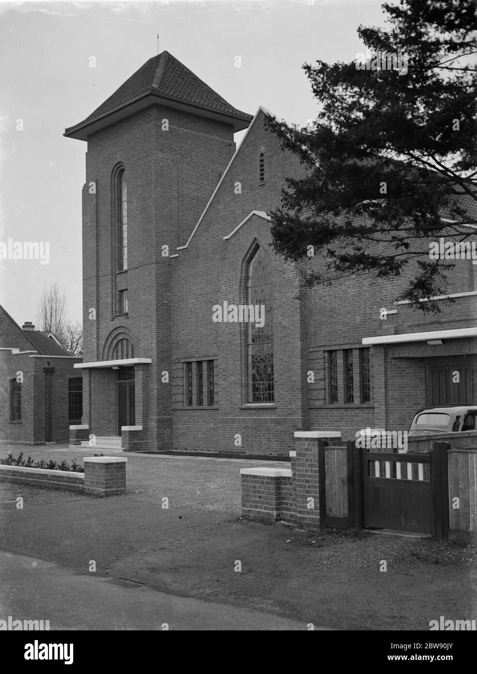 New church black Black and White Stock Photos & Images - Alamy