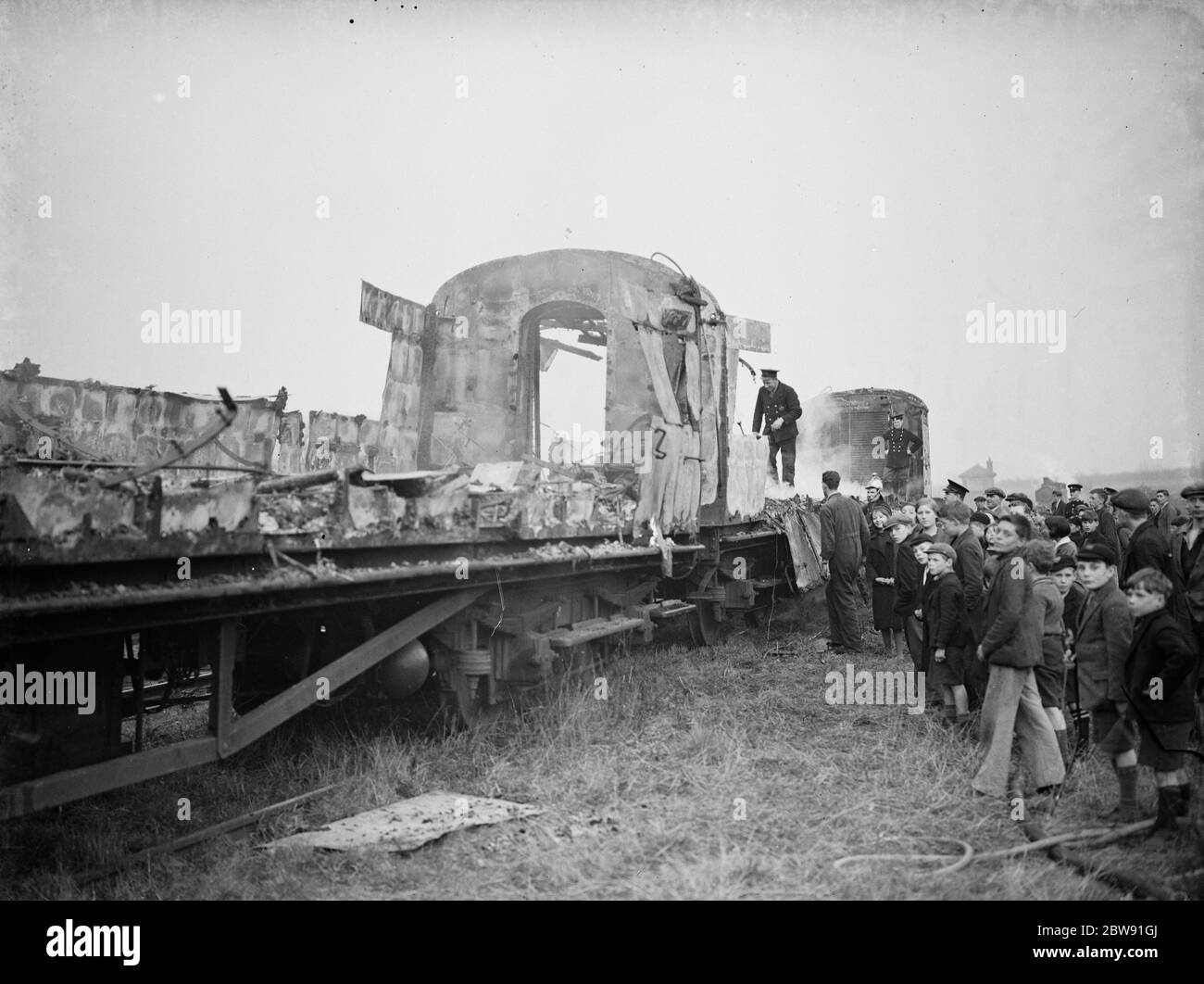 Train fire kent hi-res stock photography and images - Alamy