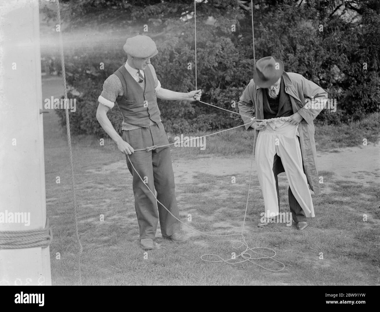 Men are such fools 1938 hi-res stock photography and images - Alamy