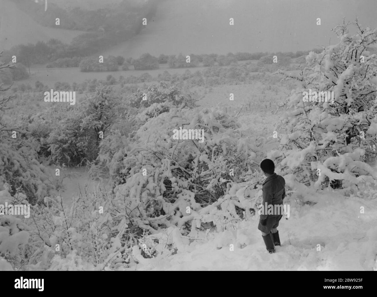 Snow scenes in Biggin Hill , Kent . 1939 Stock Photo - Alamy