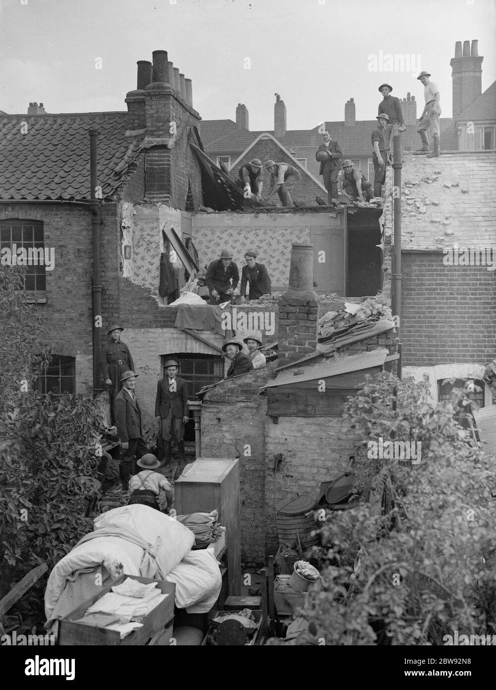 1930s Workers White House High Resolution Stock Photography and Images ...