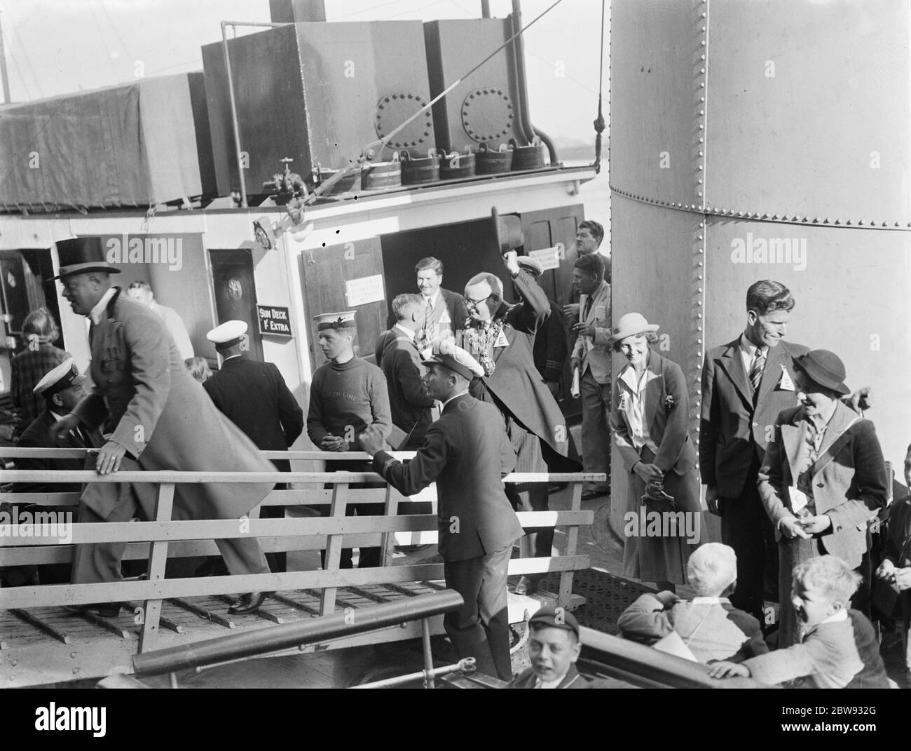 Mayor of gravesend hi-res stock photography and images - Alamy