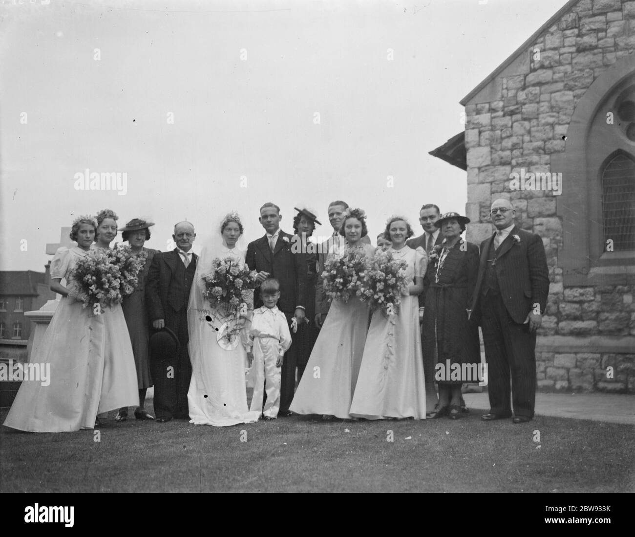 The wedding of Mr Albert Victor Phipps and Miss Ivy Florence Morgan in ...