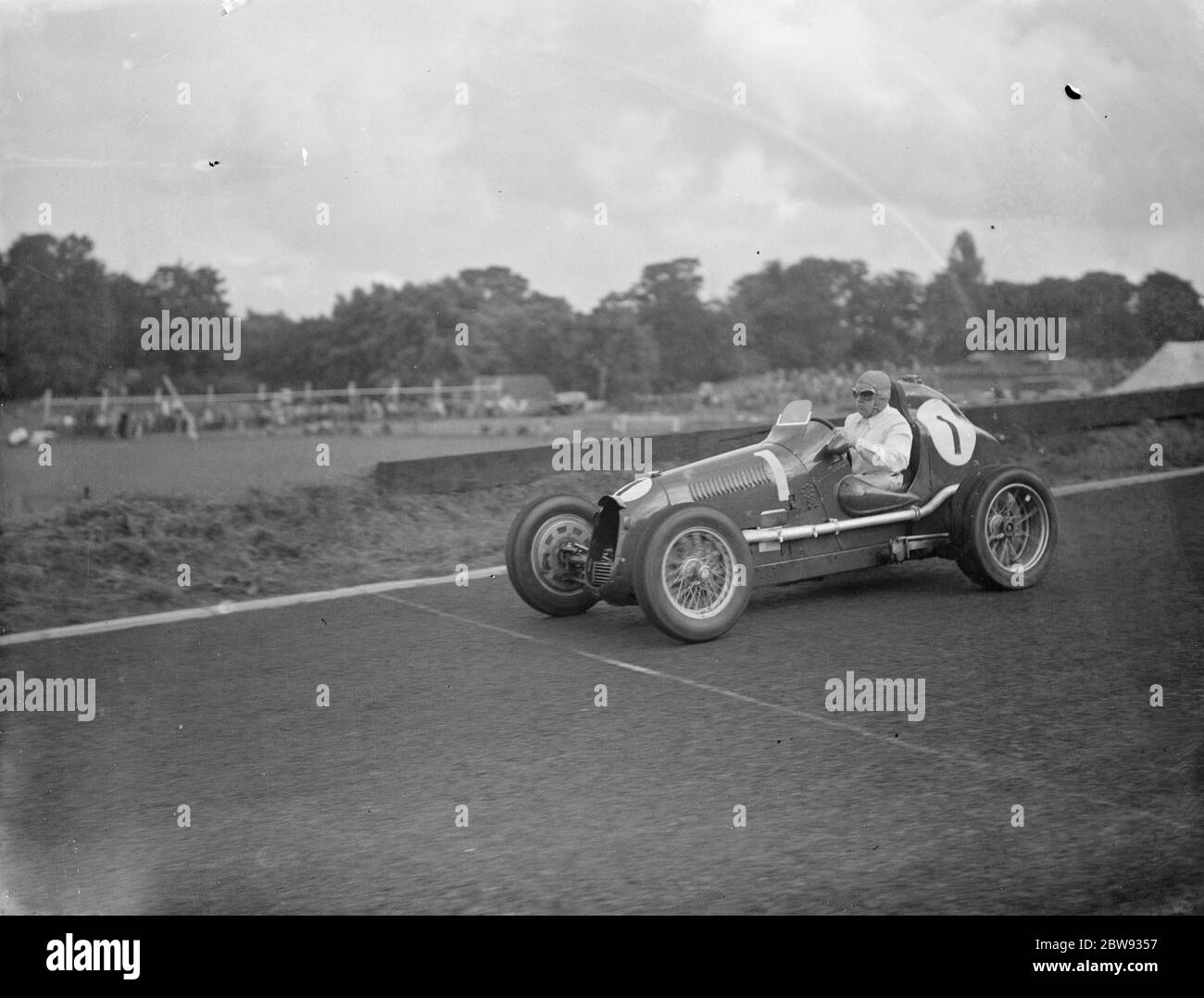 Mr H L Hadley and his Austin winning the Imperial Trophy at Crystal ...