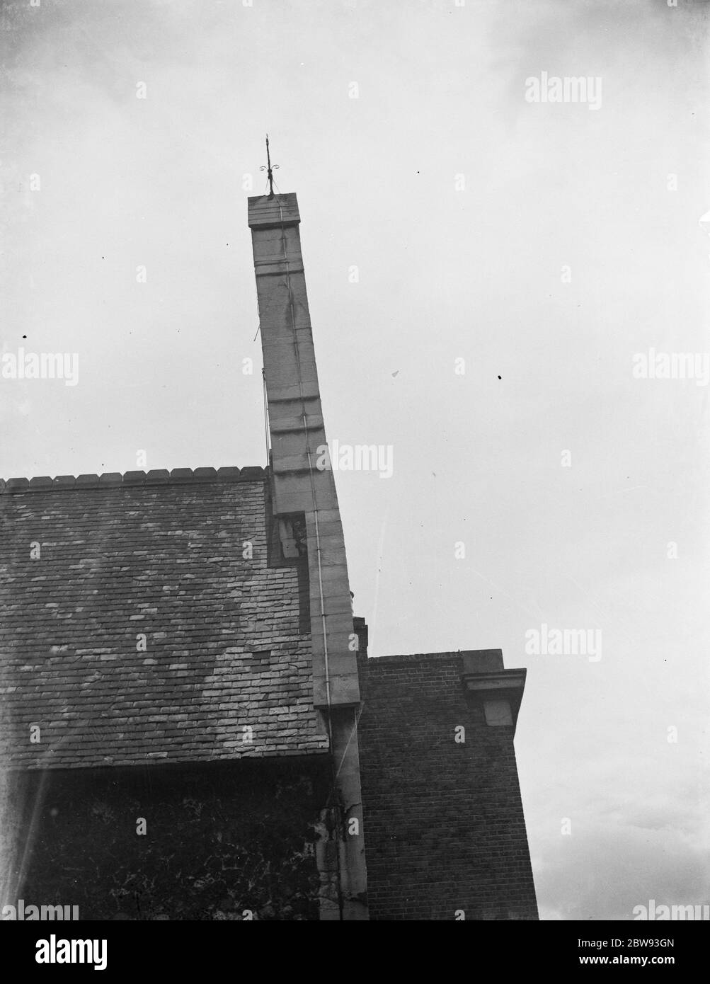 St Andrews Church tower in Gravesend , Kent . 1939 Stock Photo - Alamy