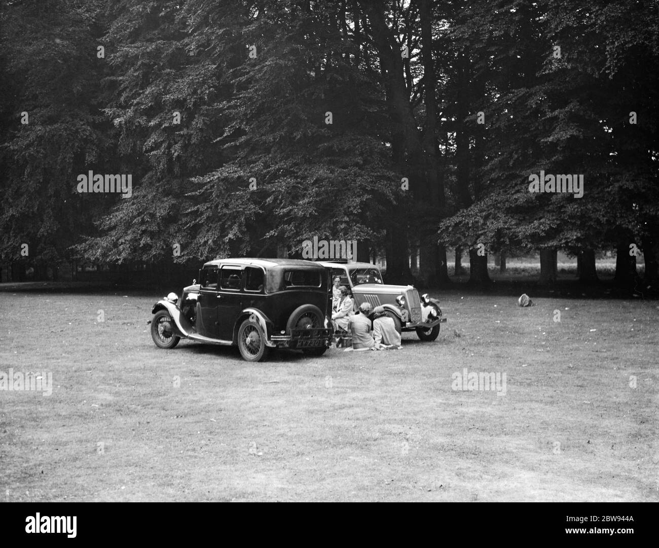 Trippers at Savernake Forest in Wiltshire . 1938 Stock Photo - Alamy