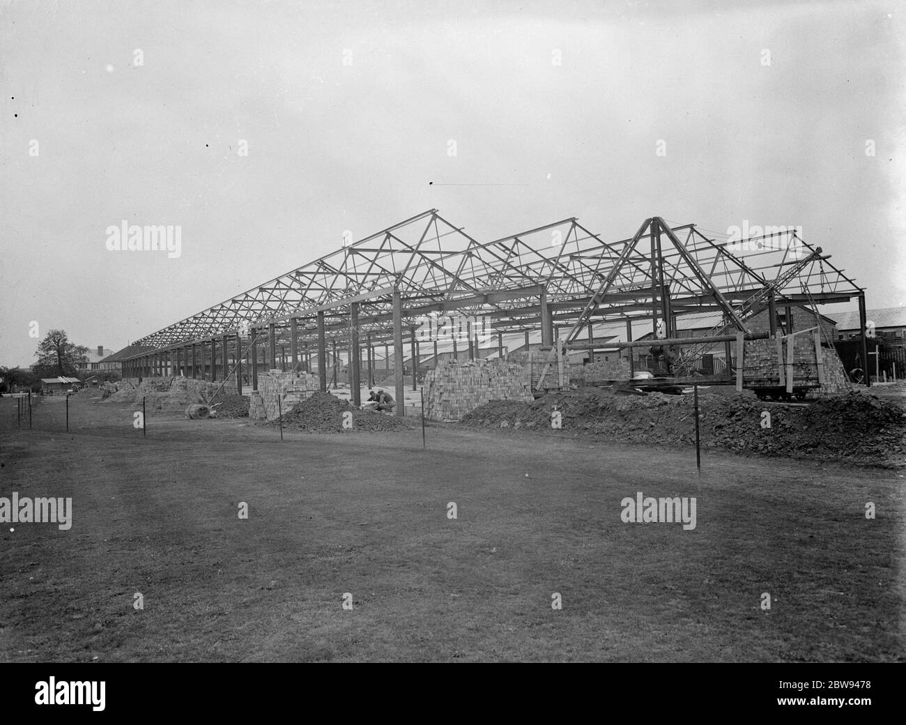 The St Helens Cable & Rubber Company Limited factory being constructed ...