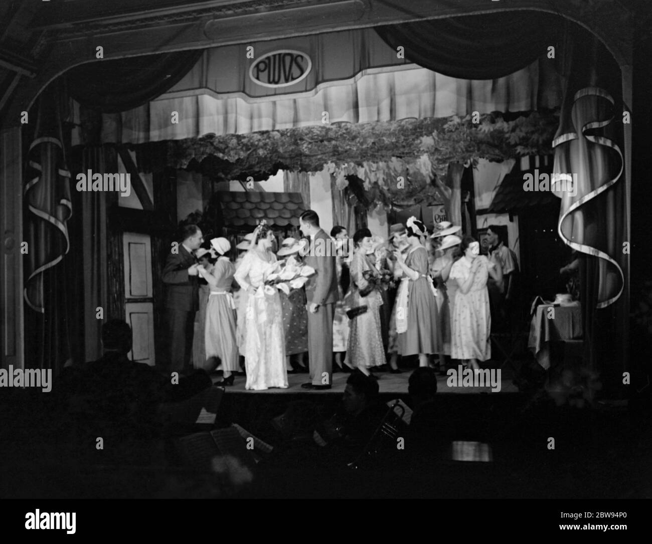 Historic operatic society hi-res stock photography and images - Alamy