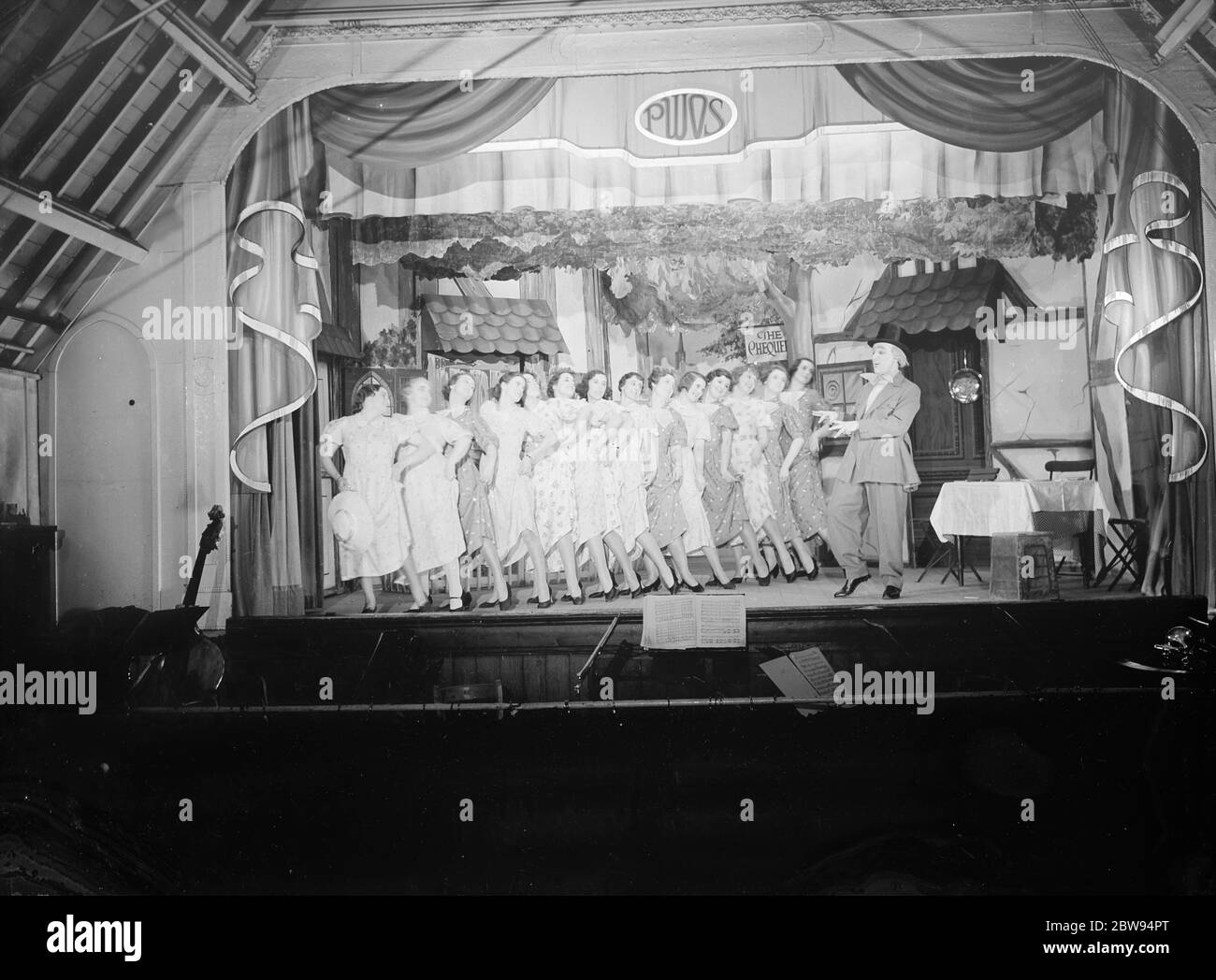 Historic operatic society hi-res stock photography and images - Alamy