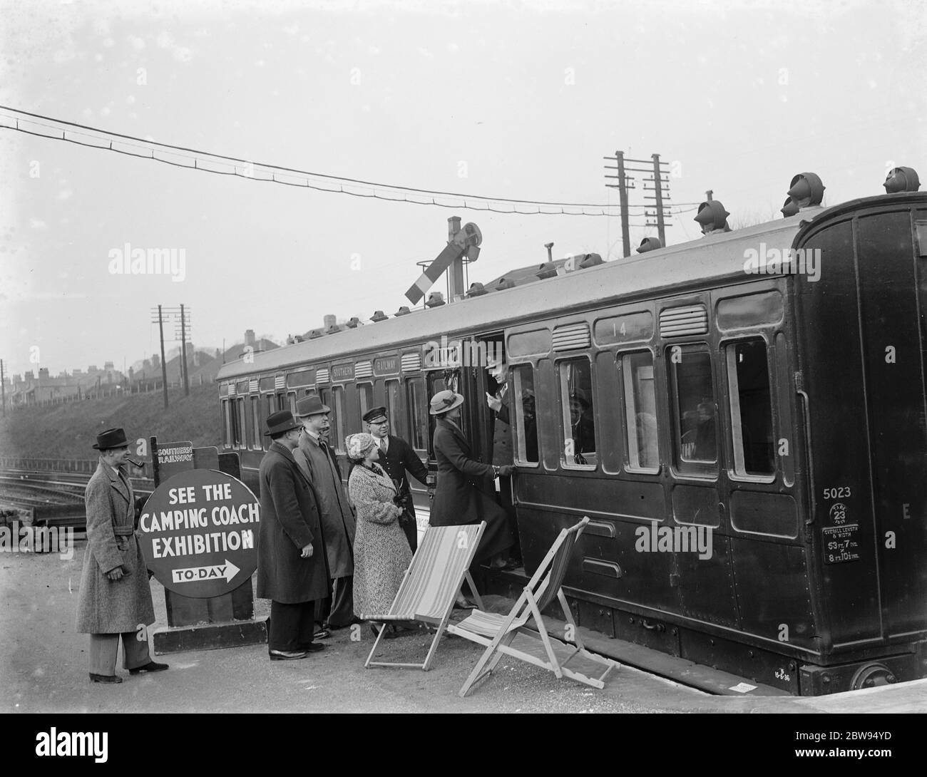 In a train carriage hi-res stock photography and images - Alamy
