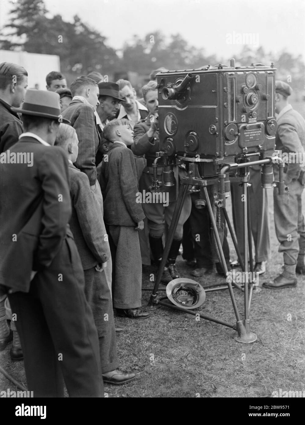 An army officer shows off an anti aircraft Vickers predictor unit to ...