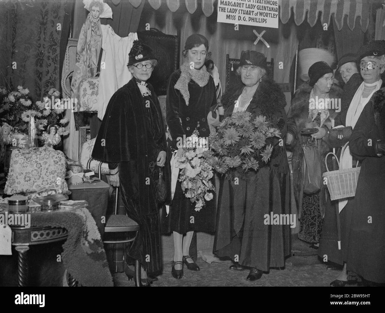 Countess of strathmore hi-res stock photography and images - Alamy