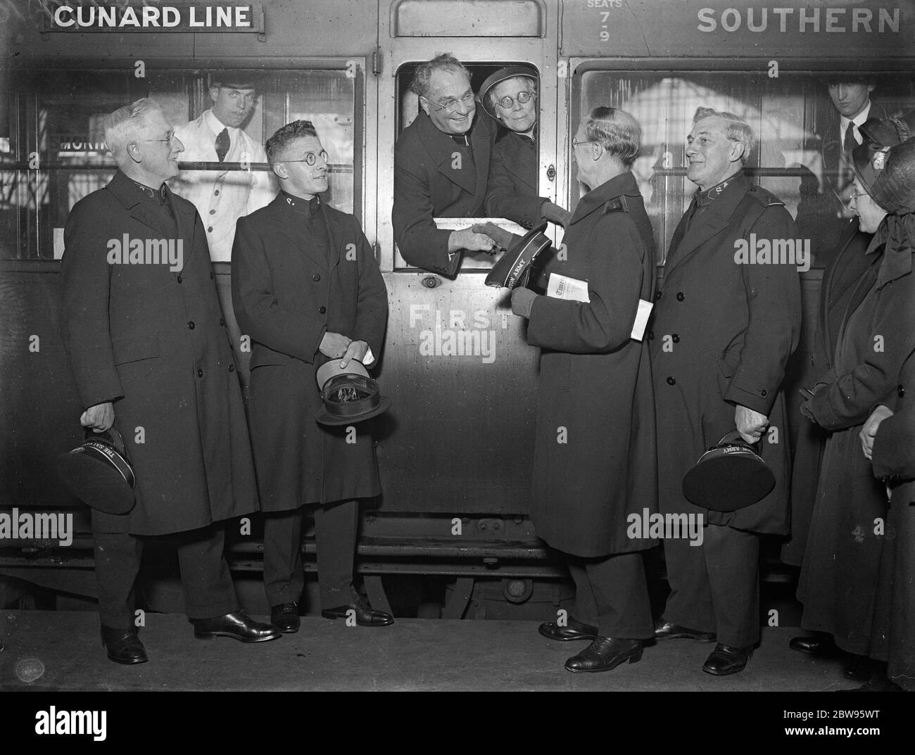 Goodbye at train station Black and White Stock Photos & Images - Alamy