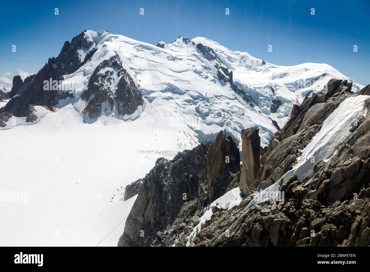Mont Blanc three mounts route (par les 3 monts) over Mont-blanc du Tacul, Mont Maudit and the ...