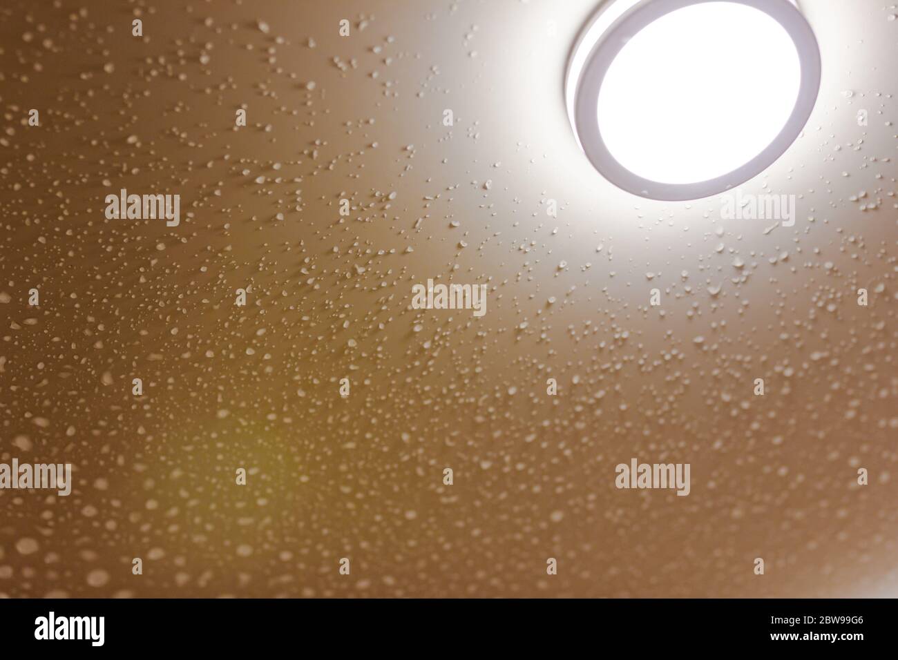 Macro drops broken hi-res stock photography and images - Alamy