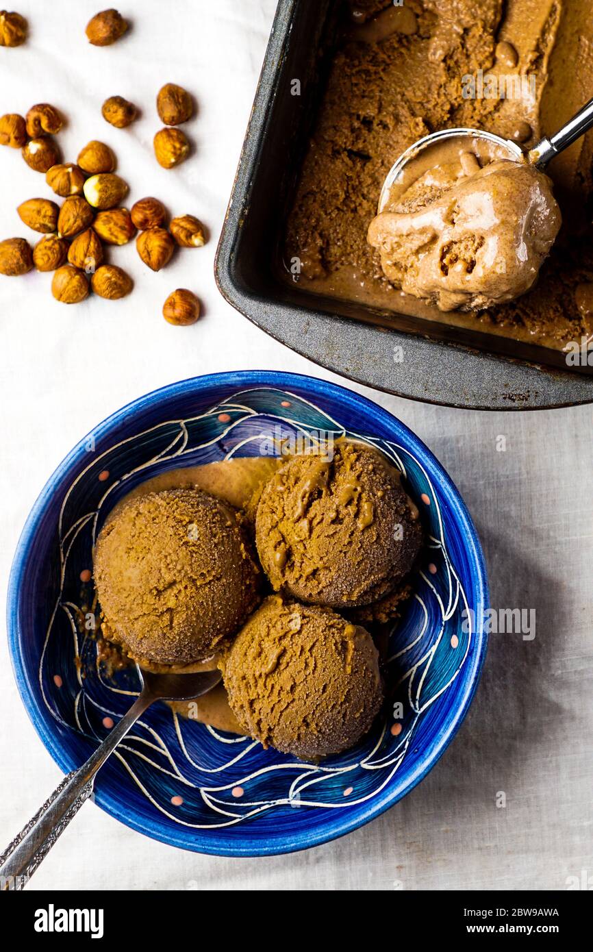 Chocolate hazelnut ice cream Stock Photo - Alamy