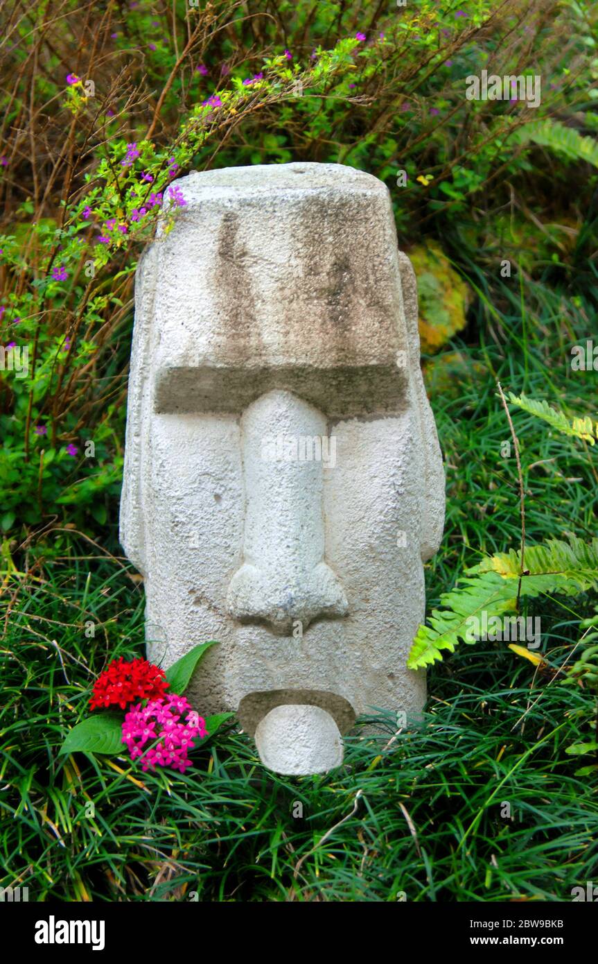 Stone faced hi-res stock photography and images - Alamy