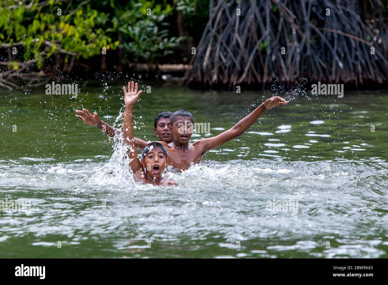 Sri Lanka Boys High Resolution Stock Photography and Images - Alamy