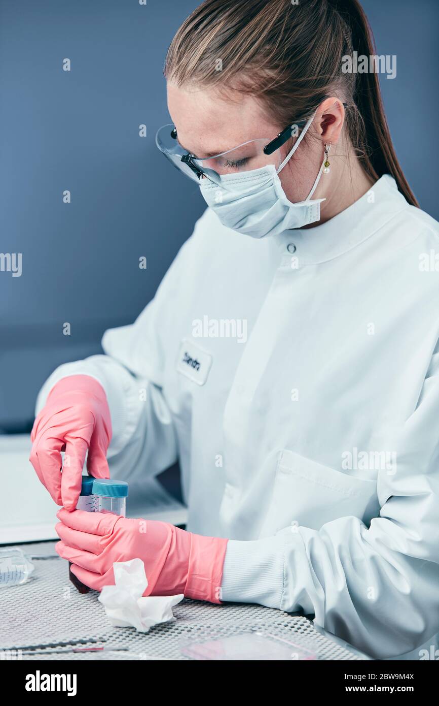 Laboratory accuracy hi-res stock photography and images - Alamy
