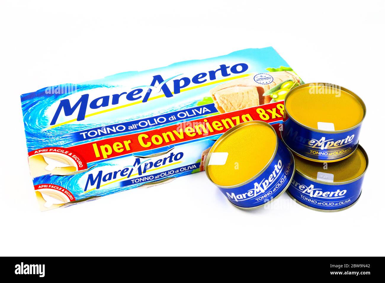 Mare Aperto Tuna in olive oil by Mare Aperto Foods, Italy Stock Photo ...