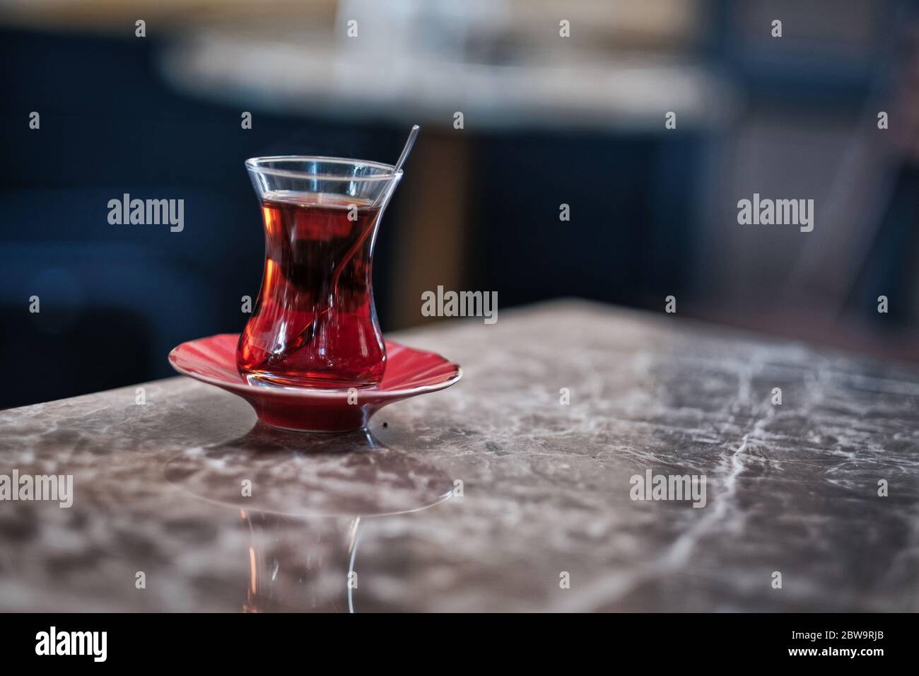 Traditional middle eastern dining hi-res stock photography and images ...