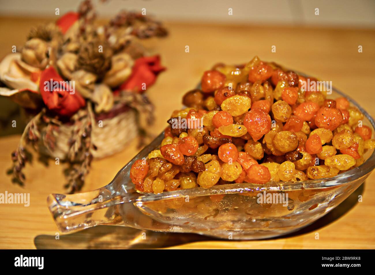 Bundia or Boondi is respectively Bangla and Hindi name of this snack ...